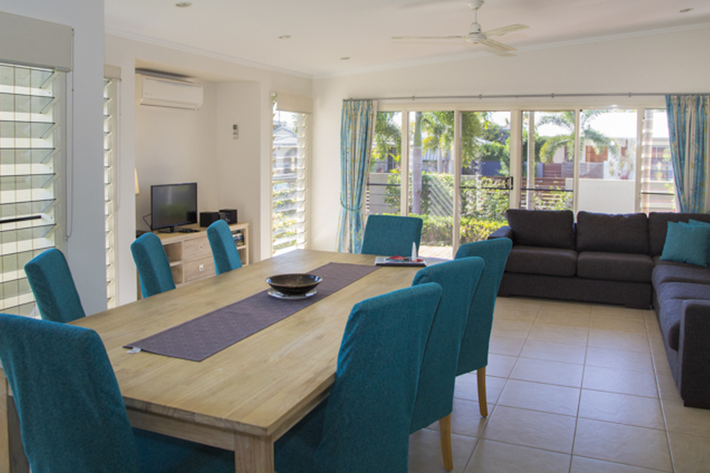 Mission Beach Holiday Homes • Solitaire • Mission Beach Holiday ...